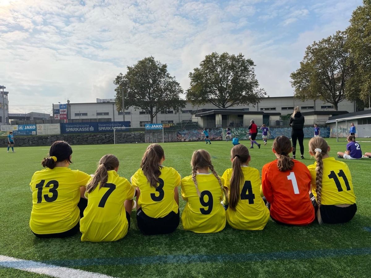 Stainz goes Mädchenfussball - MS Stainz